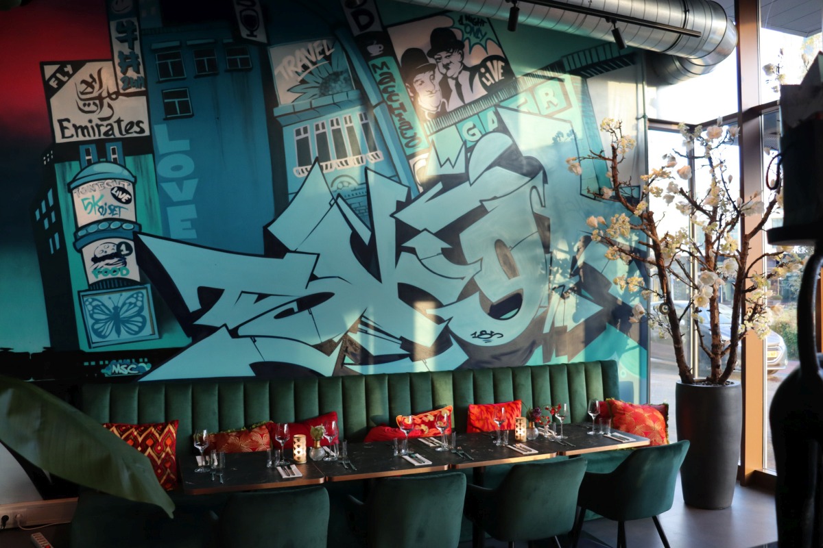 About Us - Grand Caffè Macchiato